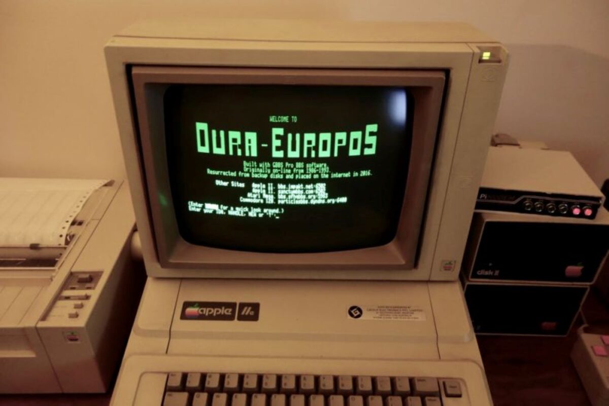 O que é Bulletin Board Systems (BBS)? - TopGadget
